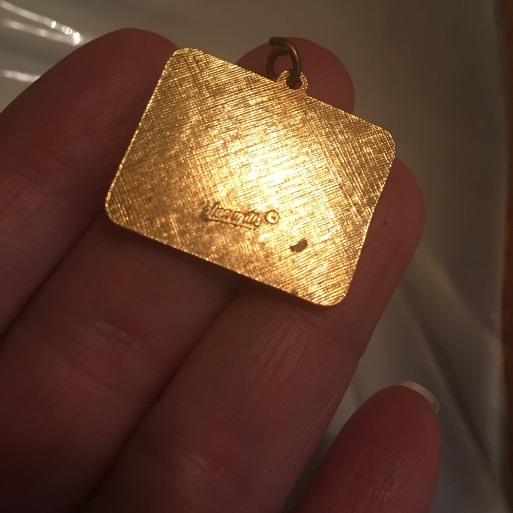 Vintage Olan Mills Awkward Family Photo Charm - Gem